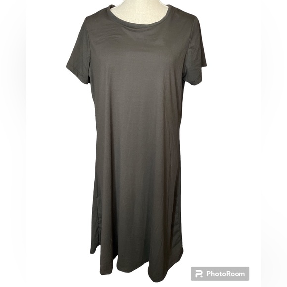 Lark + Grey | Dresses | Lark Grey Black Tshirt Dress | Poshmark